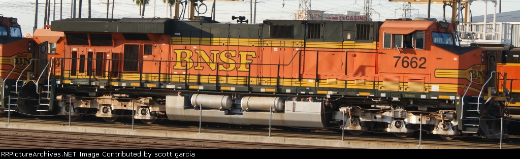 BNSF 7662
